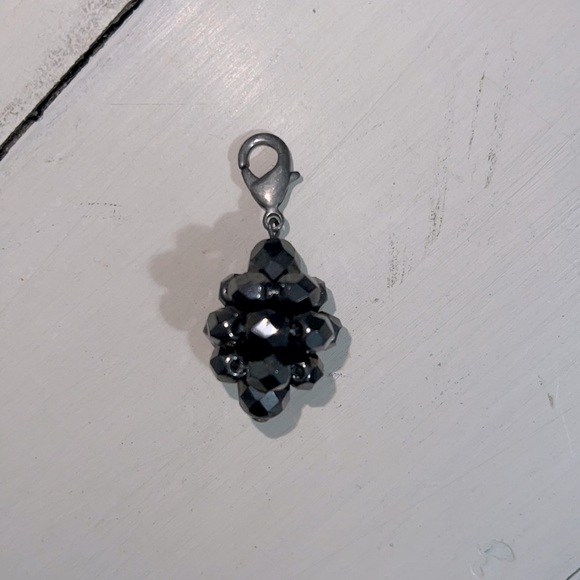 Sabika | Jewelry | Sabika Empire Cluster Pendant | Poshmark